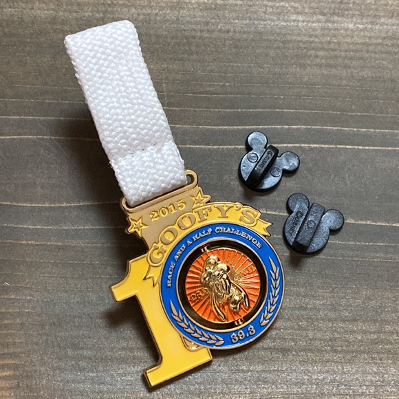 Accessories | Rundisney Goofy Challenge 215 Pin 10 Year Anniversary ...